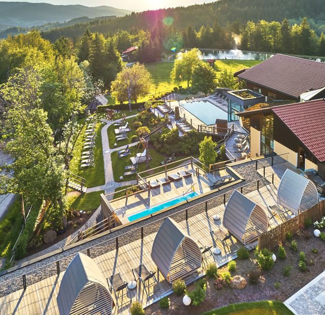 ...das kleine Paradies am Berg! Wellnesshotel Riedlberg 🌿 - Leading Spa ...